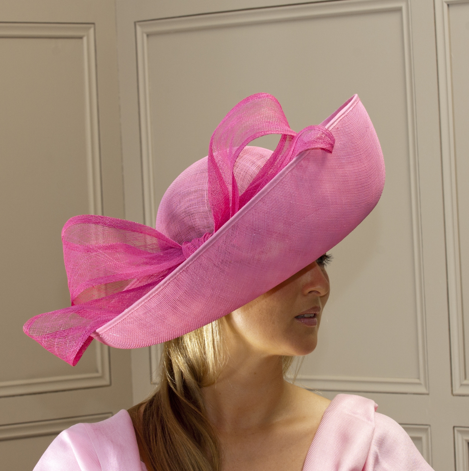 Cavalaire Dish hat - Hostie Hats